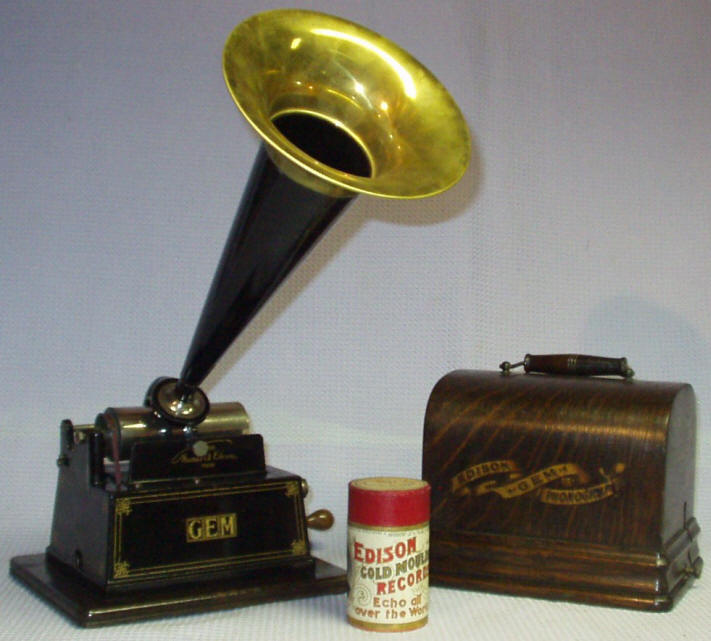 V08. Edison GEM Model Cl phonograph